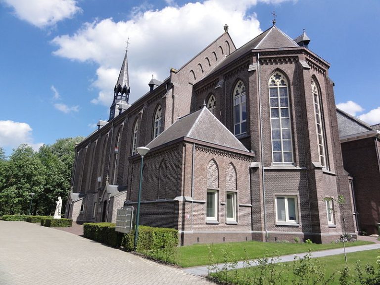 Kapel bij Huize Padua. - Heemkundekring "Sint Achten op Boeckel"